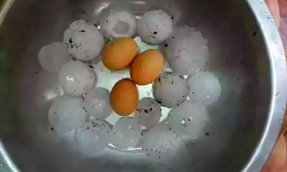 Freak Hail the Size of Eggs Halts Aircraft Bound for Nanjing | The ...
