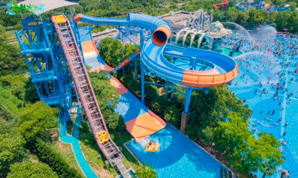 Summer Fun in Suzhou as Upgraded Water World Reopens to Public | The ...