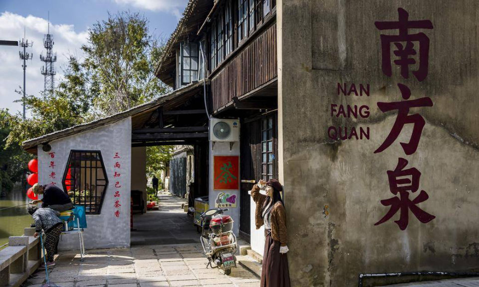 Song & Ming Dynasty Old Street by Lake Tai in Wuxi is Latest Hot ...